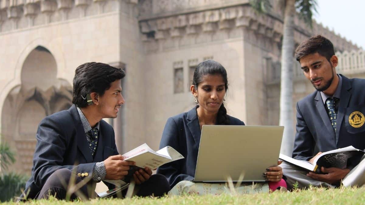 DU First Cut Off 2020 Out on 10 Oct; Admission Process to be Held ...