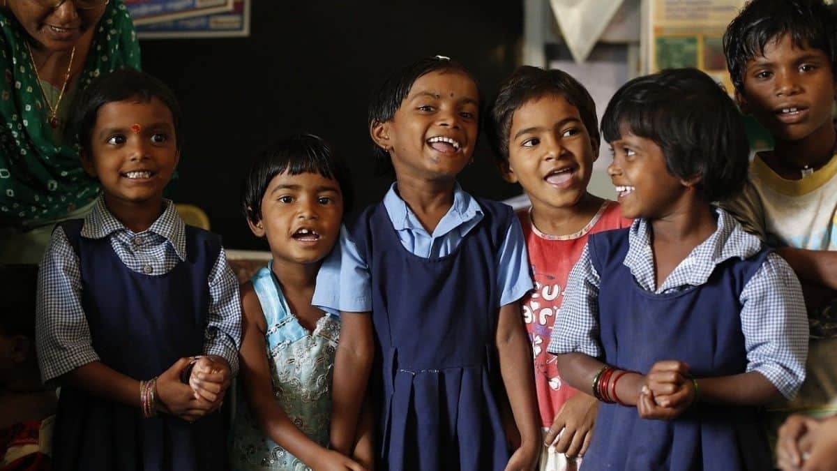 Schools Reopen from Today; Check Guidelines Here - AglaSem News